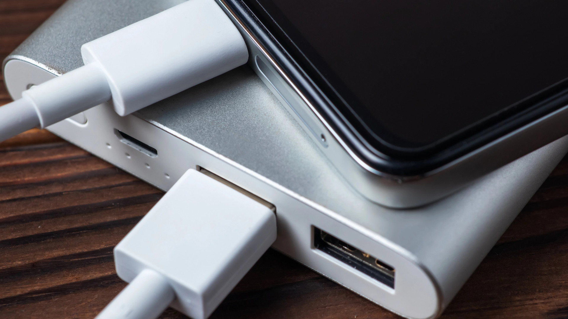 Several airlines have banned the use of popular gadgets on board: 13 ...