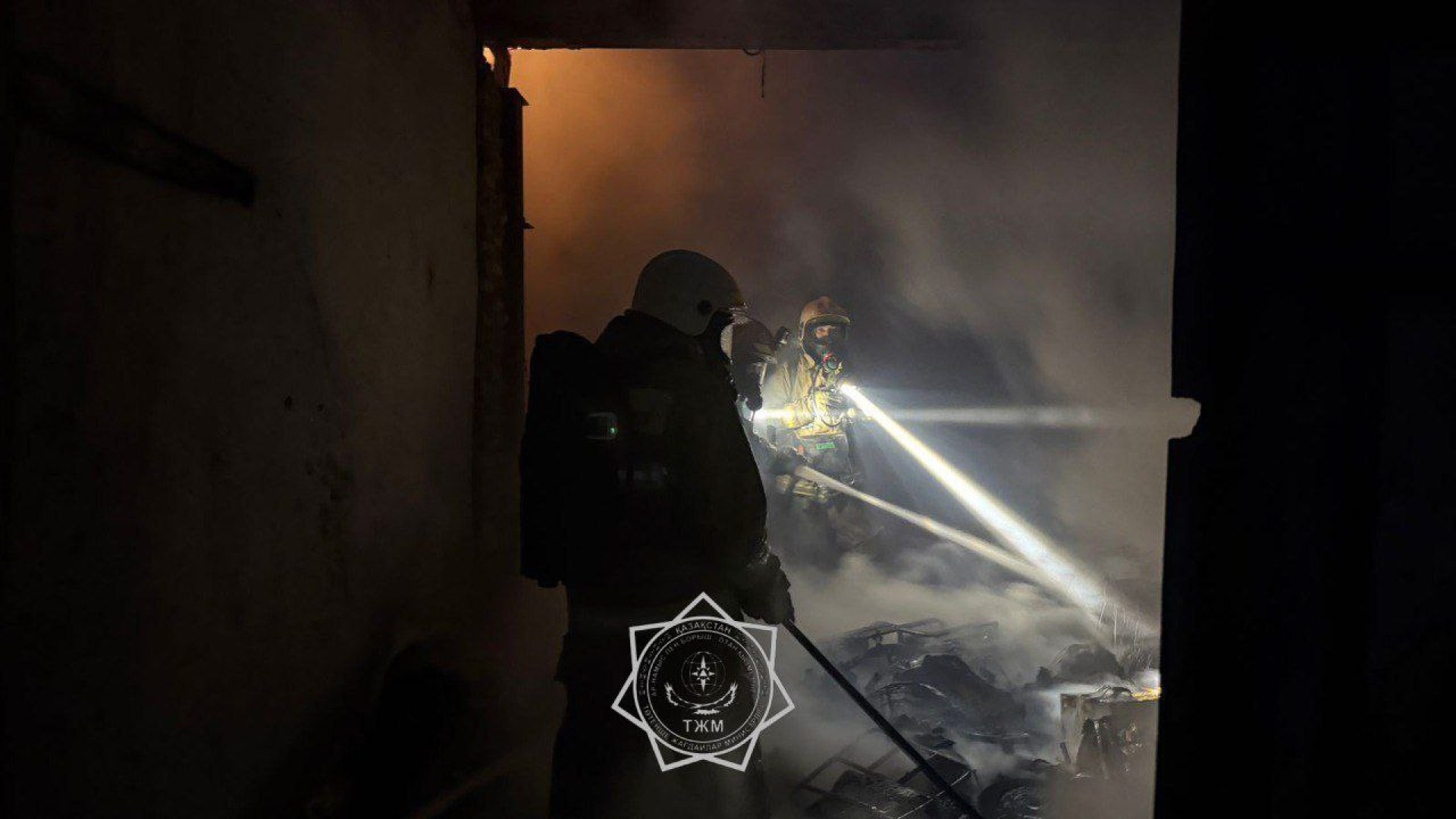 Administrative building catches fire in Almaty: 22 October 2025 23:57 ...
